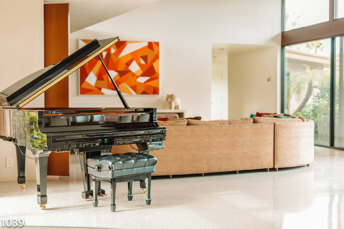 The Sinatra House Sinatra House is your luxury Palm Springs vacation rental